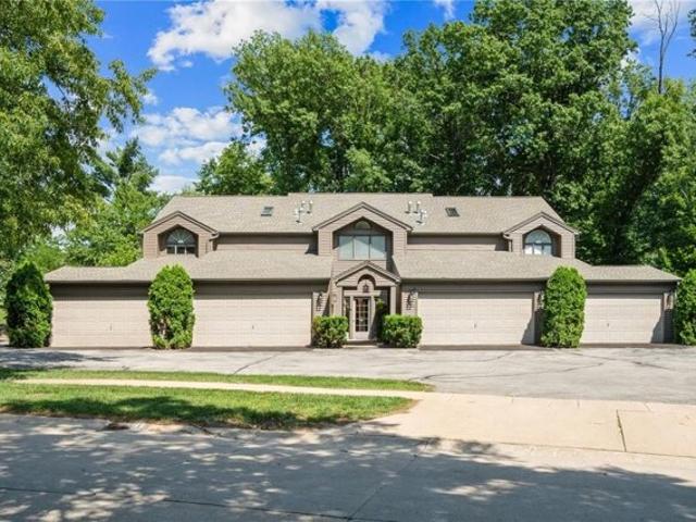 Timberline Dr Ne Apt,cedar Rapids, Condo For Sale