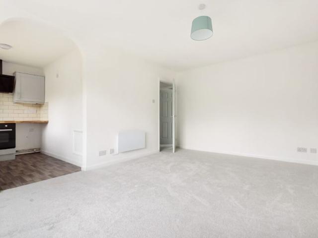 Timbermill Court, Haslemere, GU27