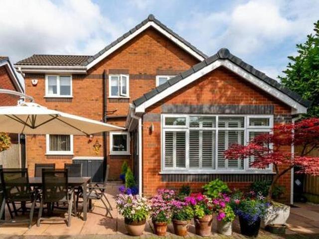 Timberscombe Gardens, Woolston, 4 Bedroom Detached
