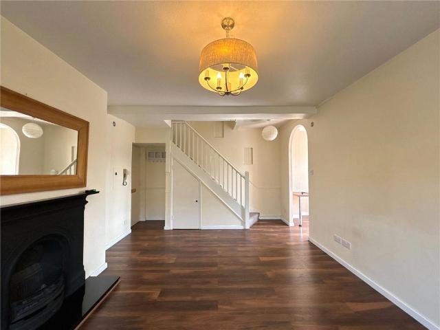 Timbrell Place, London SE16 2 bed apartment to rent £2,300 pcm £531 pw