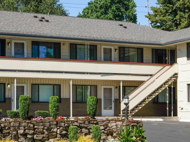 Timeless 3 Bedroom in Vibrant Irvington!