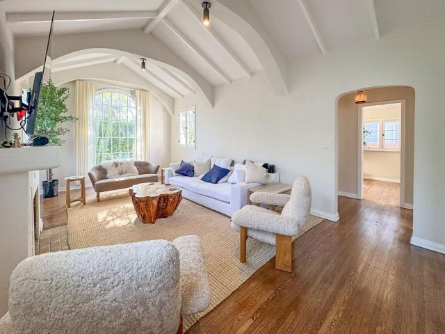 Spanish Retreat with Pool & Gym Guest House in West Hollywood / Beverly Grove a 4 bedroom and 3.5 bathroom