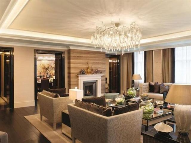 Timeless elegance at one of London's most prestigious adresses, SW1A
