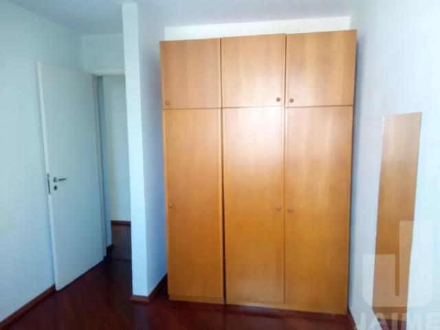 Ótimo apartamento com 45 m e 1 vaga, próximo ao Shopping