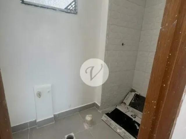 Ótimo Apartamento Garden a venda de 60m² Vila Alzira