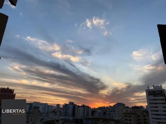 Ótimo apartamento 3 dormitórios, suíte, no Bairro Santana, com vaga escriturada
