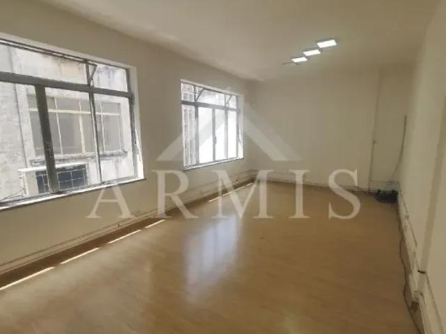 Ótimo Conjunto Comercial no Centro Histórico!