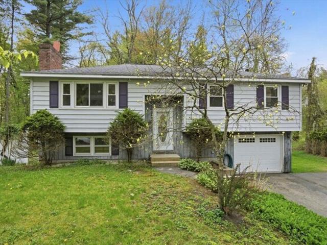 Timothy Ln, Hudson, Home For Sale