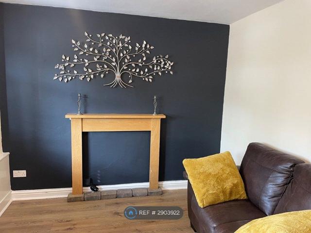 Timperley, Altrincham WA15, 1 bed flat to rent, £950 pcm | PrimeLocation