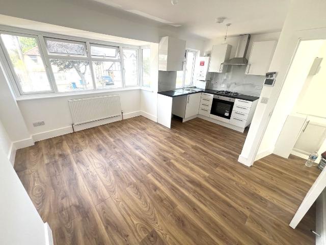Tintern Way, West Harrow HA2, 1 bed flat to rent, £1,400 pcm | PrimeLocation