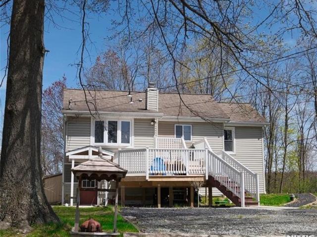 Tintle Ave, West Milford, Home For Sale