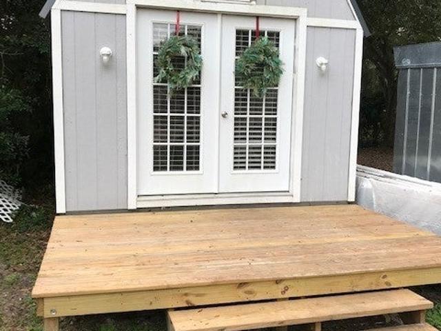Tiny house on Idlewild_Available June 3rd