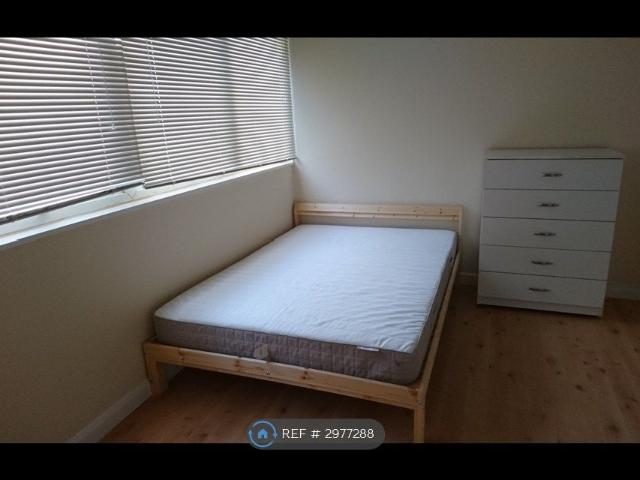 Tinkers Bridge, Milton Keynes MK6, Room to rent, £650 pcm | PrimeLocation