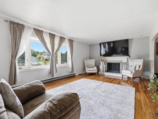 Tinkham Rd, Wilbraham, Home For Sale