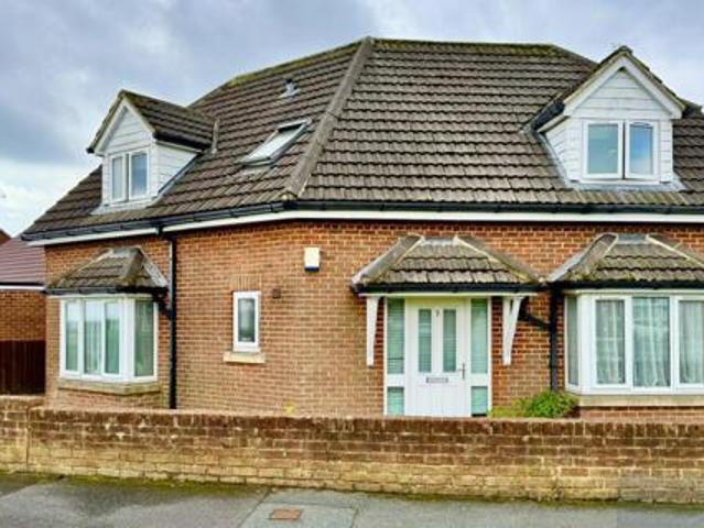 Tinshill Lane, Cookridge, 3 Bedroom Detached