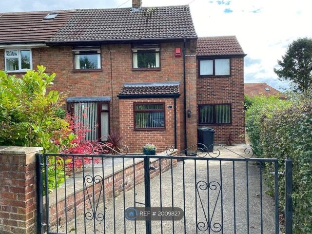 Tinshill Lane, Leeds LS16, 3 bed shared accommodation to rent, £1,700 pcm | PrimeLocation