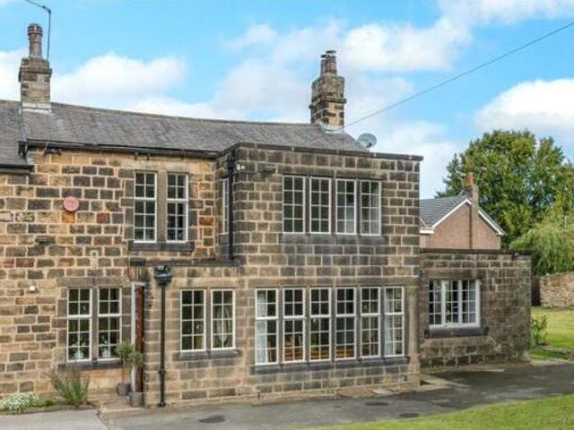 Tinshill Road, Leeds, 4 Bedroom Semi detached