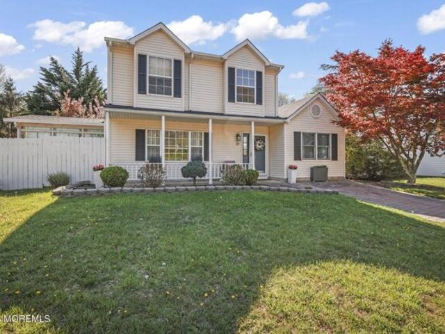 Tioga Dr, Howell, Home For Sale