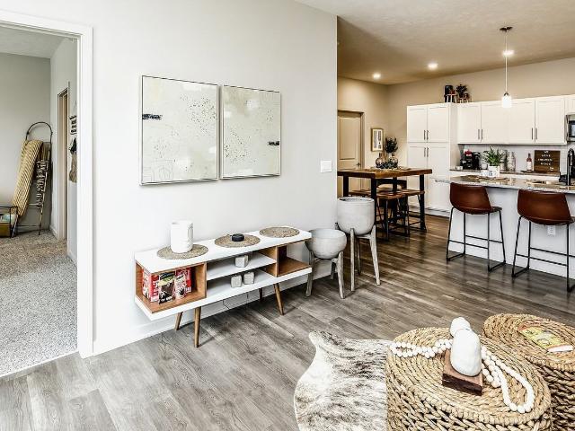 Tiburon Ridge 2 Bedroom Apartment for Rent at 17801 Cypress Dr, Omaha, NE 68136