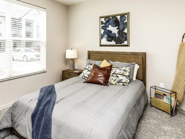 Tiburon Ridge 2 Bedroom Apartment for Rent at 17801 Cypress Dr, Omaha, NE 68136