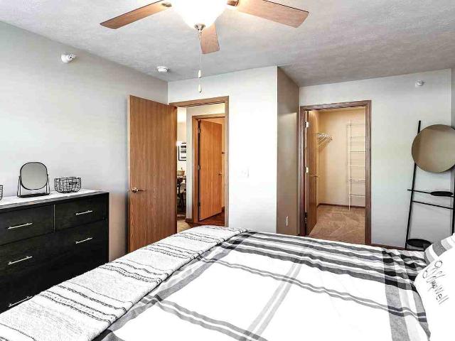 Tiburon View Apartments 2 Bedroom Apartment for Rent at 16895 Oakmont Dr, Omaha, NE 68136
