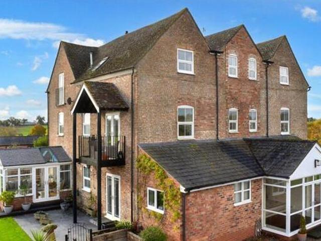 Tibberton, Evelench Lane, Droitwich Spa, 2 Bedroom Apartment