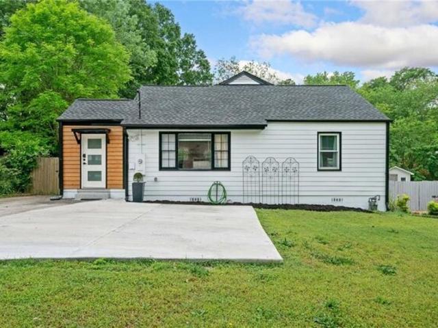 Tibbetts St Se, Marietta, Home For Sale