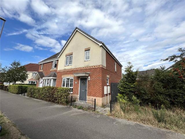 Tiber Road, North Hykeham, Lincoln. 3 bed semi detached house to rent £1,195 pcm £276 pw