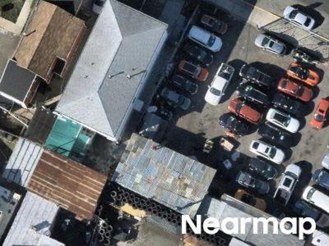 Tichenor St