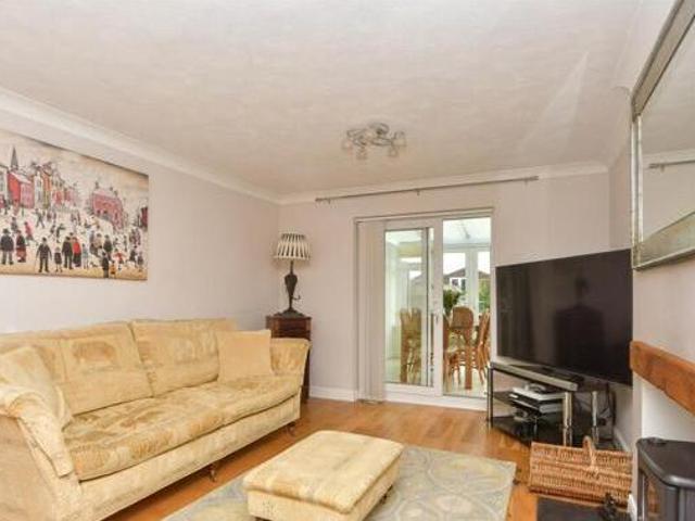 Tickham Lane, Lynsted, 3 Bedroom Semi detached