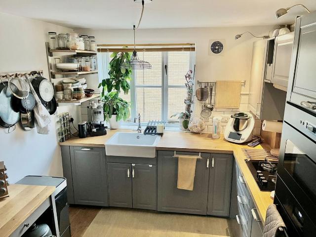Tidworth Road, Bow, London E3, 2 bed flat to rent, £2,400 pcm | PrimeLocation