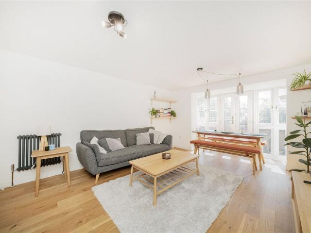 Tidworth Road, Bow, London E3, 2 bed flat to rent, £2,400 pcm | PrimeLocation