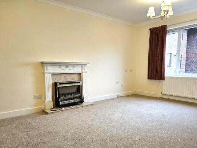 Tiddington Court, Stratford upon avon, 2 Bedroom Retirement