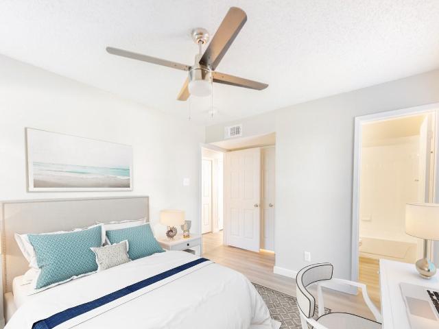 Tides on McCallum South 1 Bedroom Apartment for Rent at 7720 Mccallum Blvd, Dallas, TX 75252