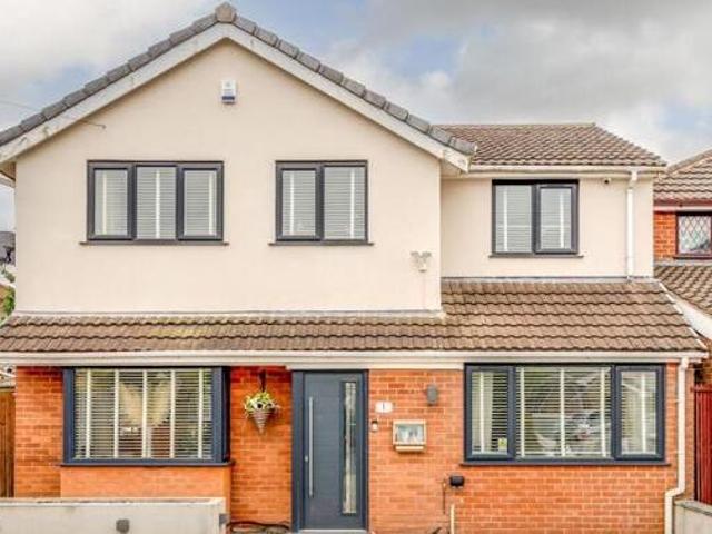 Tideswell Avenue, Orrell, 6 Bedroom Detached