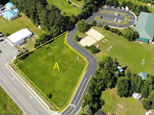 Tidewater Trl, Fredericksburg, VA 22408