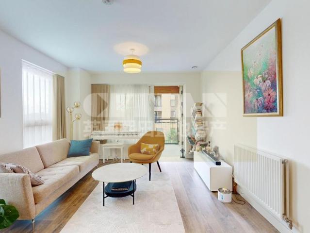 Tidey Apartment, East Acton Lane, London, W3