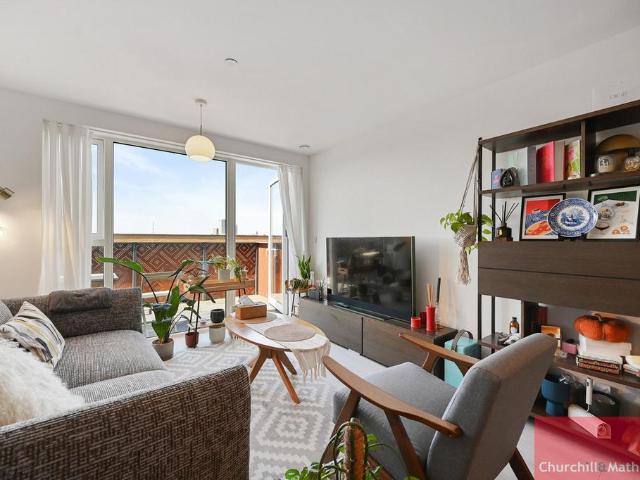 Tidey Apartment, London, W3 7 1 bed apartment to rent £2,100 pcm £485 pw