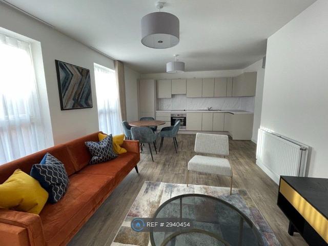 Tidey Apartments, London W3, 2 bed flat to rent, £2,800 pcm | PrimeLocation