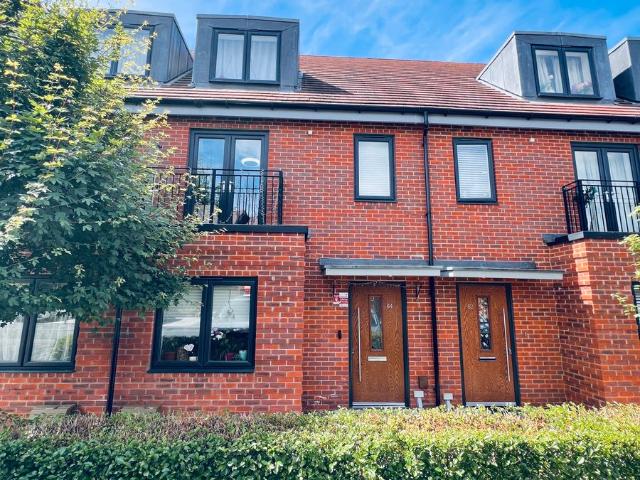 Tidman Road, Reading RG2, 3 bed terraced house to rent, £2,000 pcm | PrimeLocation