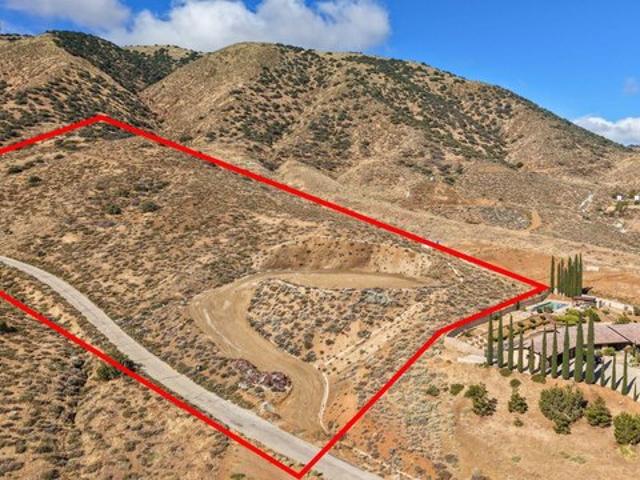 Tierra Subida Ave, Palmdale, CA 93551