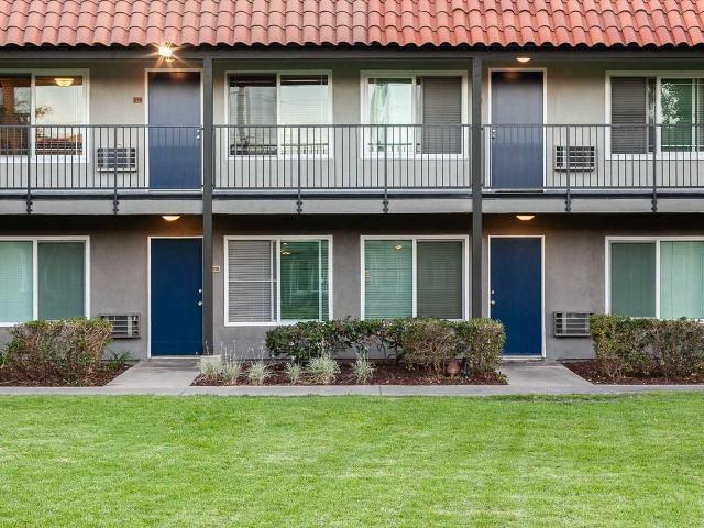 Tierra Palms Apartment Homes 2 Bedroom Apartment for Rent at 12301 Studebaker Rd, Norwalk, CA 90650 Norwalk