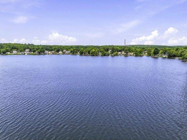 Tiffany Cir Unit,millbury, Condo For Sale