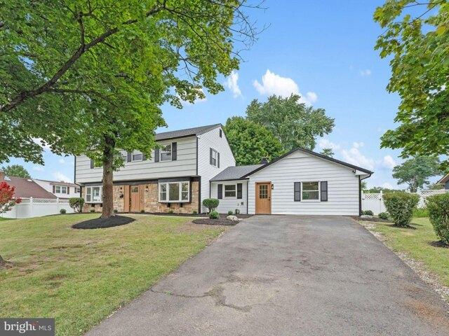 Tiffany Ln, Willingboro, Home For Sale