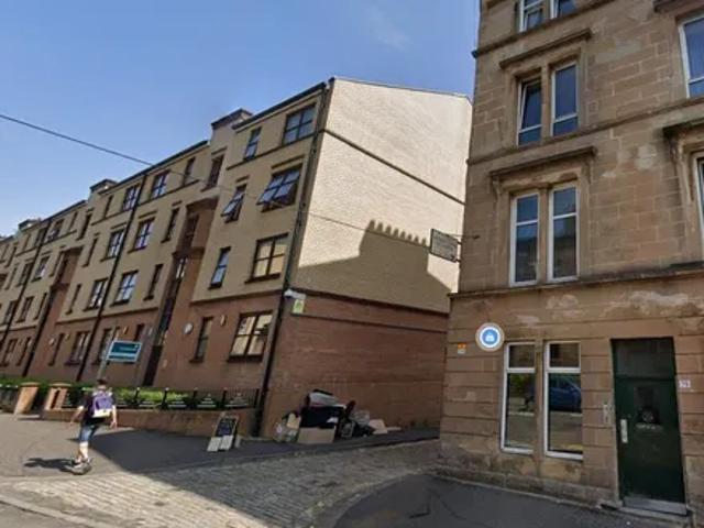 Tiffney's, 61 Otago Street, North Kelvinside, Glasgow, G12 8PQ, United Kingdom | 2 bed apartment for rent #167101611 | Rentberry