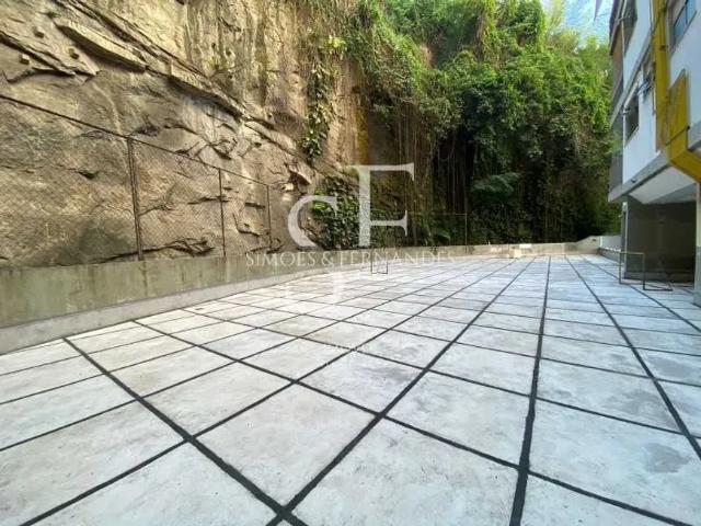 Tijuca Rua Carvalho Alvim Apartamento 2 quartos, 1 suíte, varanda, dependência, 2 vagas