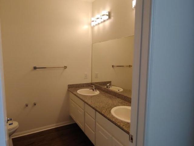 Tilden Apartments 3 Bedroom Apartment for Rent at 5002 Tilden Ave, Los Angeles, CA 91423 Sherman Oaks