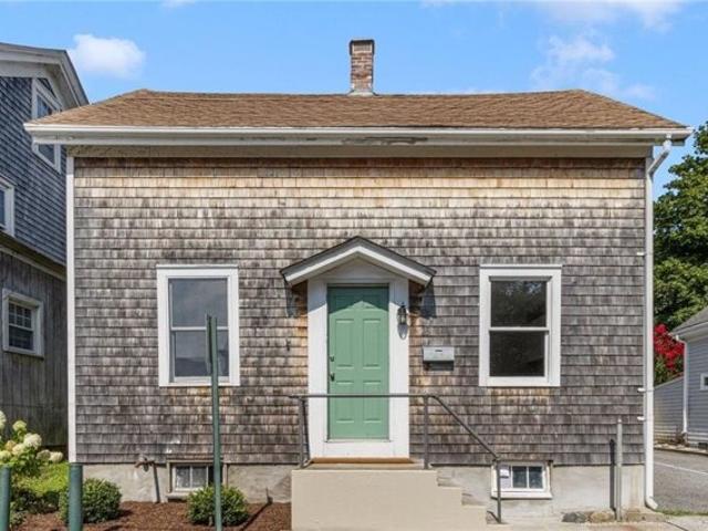 Tilden Ave, Newport, Home For Sale