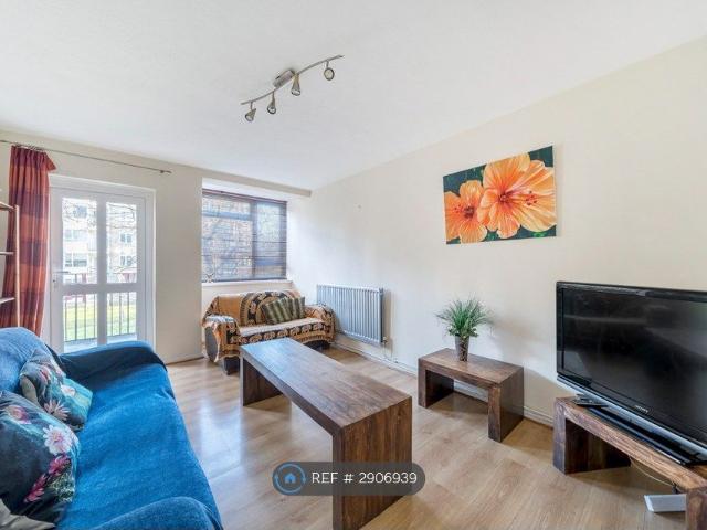 Tildesley Road, London SW15, 2 bed flat to rent, £2,200 pcm | PrimeLocation
