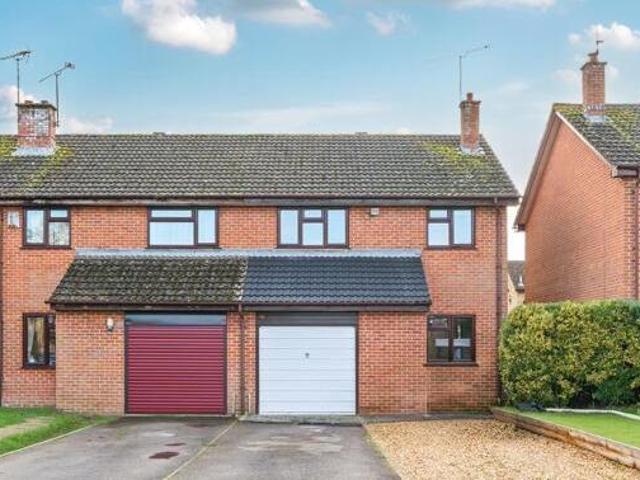 Tilehurst, Berkshire, 3 Bedroom End